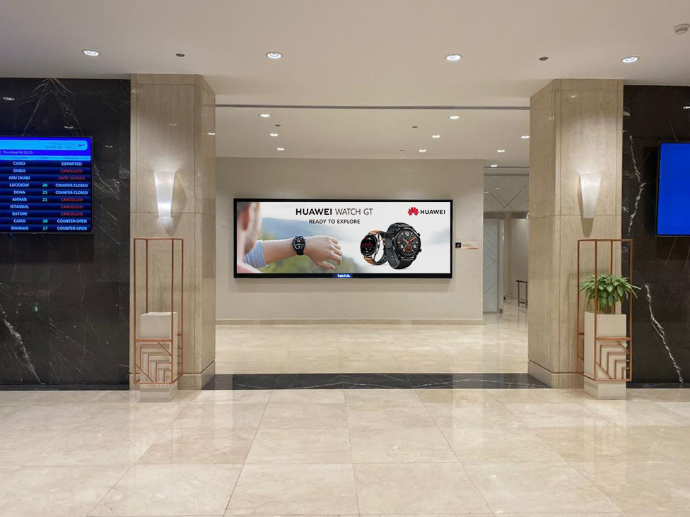 Professional Display – Screen World